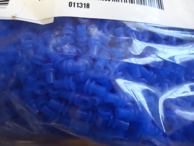 Aptiv Delphi 15366060 Loose Cable Seal Blue for sale online | eBay
