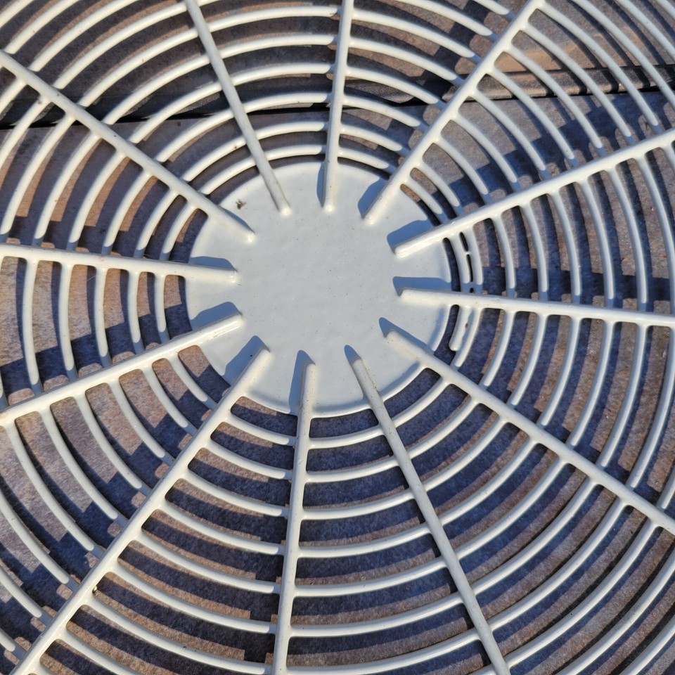 Carrier 19 " HVAC OEM Condenser Top Grill Fan Guard Motor Mount | eBay