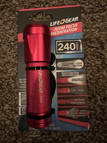 Life Gear Zoom Focus Concentration Flashlight New | eBay