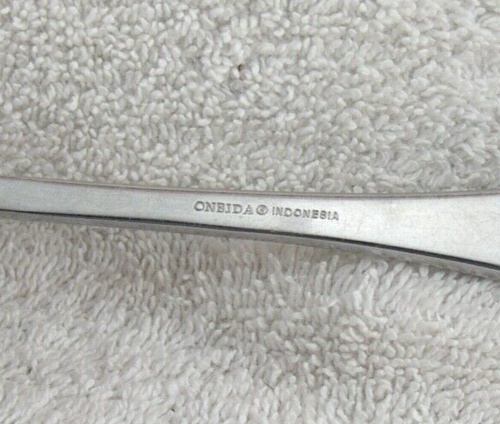 Maddox Cold Meat Fork Oneida 18/10 Stainless Indonesia Flatware Serving ...
