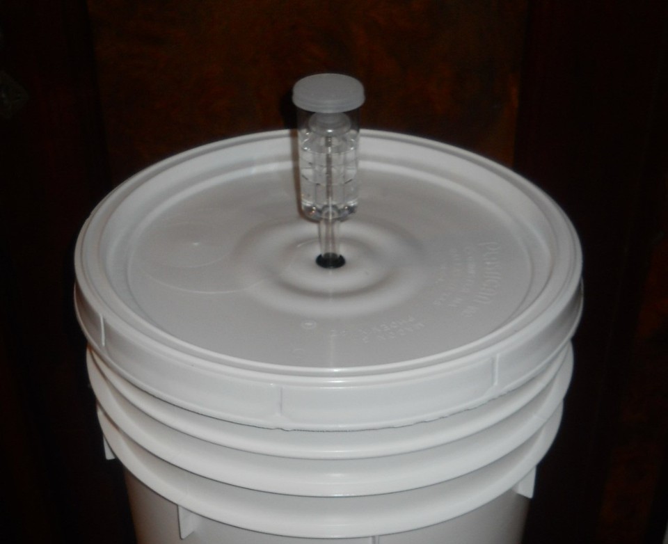 FERMENTATION BUCKET 6.5 GALLON PRIMARY w/ LID+AIRLOCK HOME BREWING BEER ...