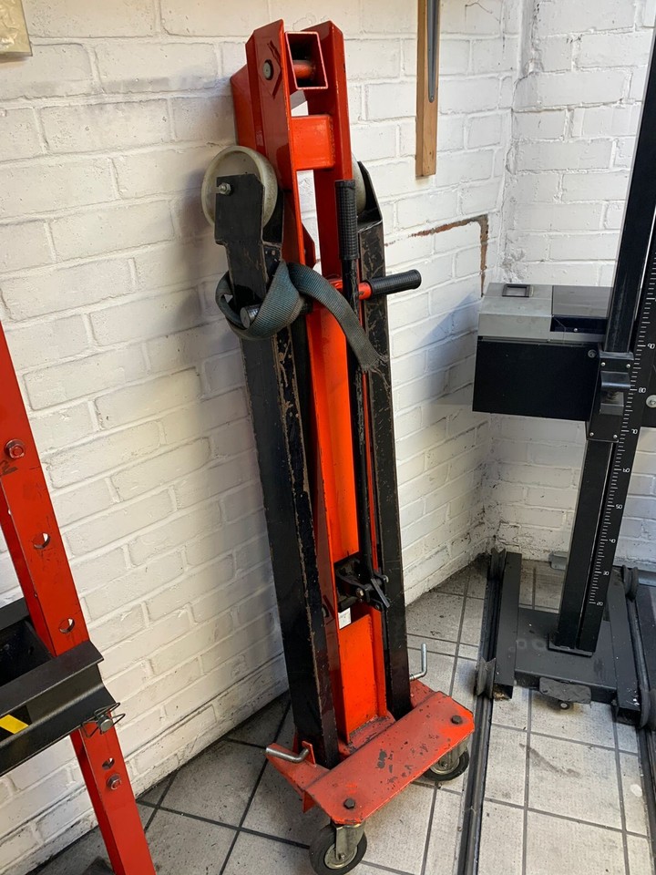 Clarke Strong-arm Long Reach Folding Engine Hoist / Lift / Crane ...