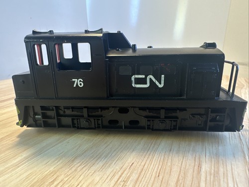 RUNS NICELY F/R WITH HEADLIGHT CANADIAN NATIONAL # 76 DIESEL SWITCHER ...
