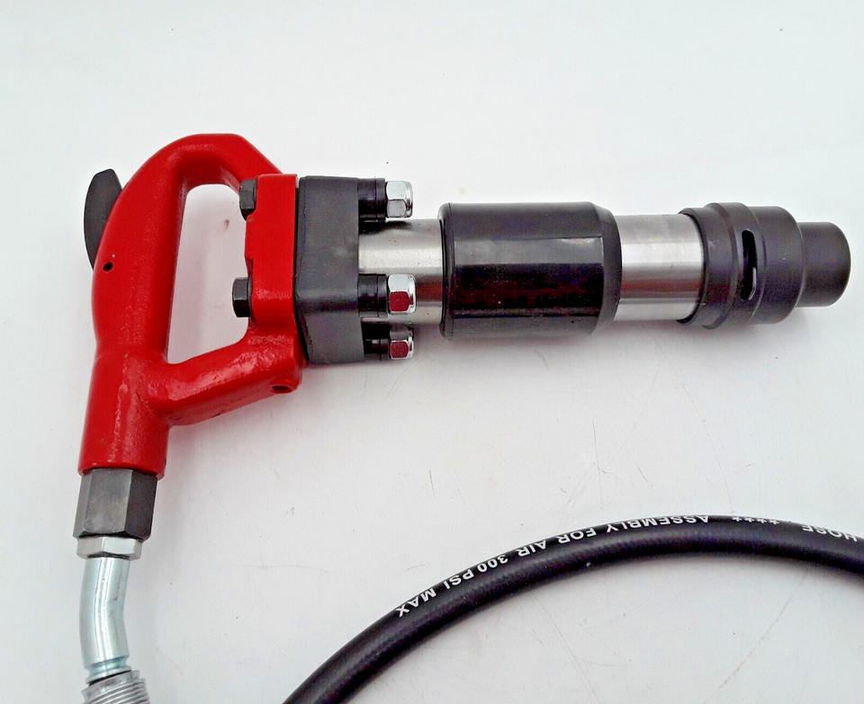 Toku TCH-3 Chipping Hammer Whip & Oiler .680″ Round Shank oval retainer ...