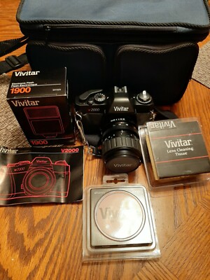Vintage Vivitar V2000 SLR Film Camera With Vivitar 35-70 mm Macro Zoom ...