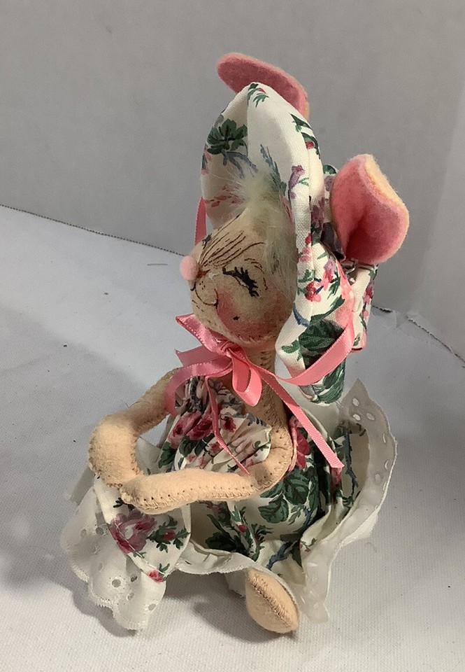 Annalee 1993 Mobilitee Easter Bunny In Flower Dress And Bonnet Rare ...