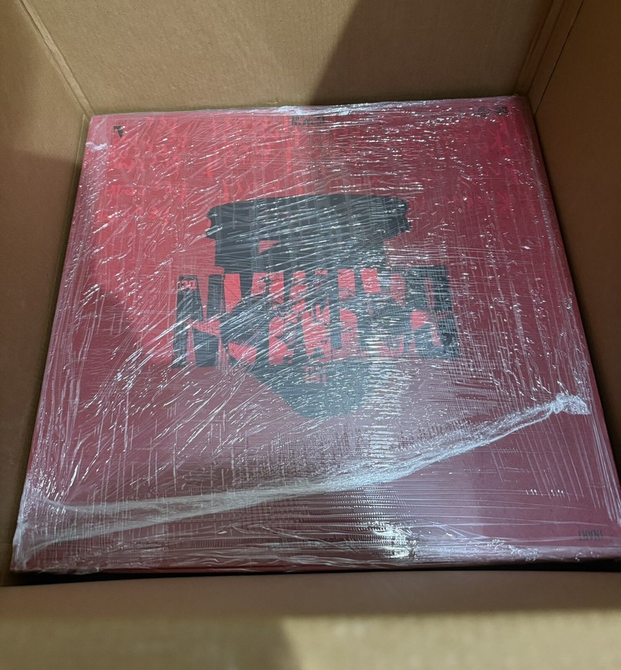 INART Queen Studio 1/6 Scale The Batman Bat Signal Action Figure Model ...