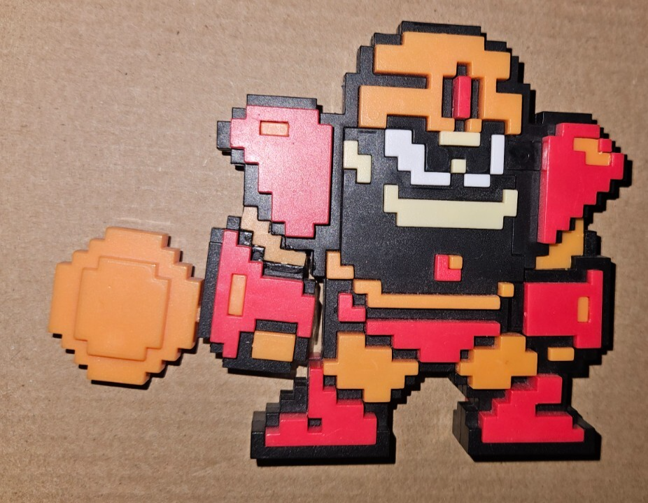 Jakks Pacific Mega Man Guts Man 8-Bit 2.5'' Figure 30th Anniversary ...