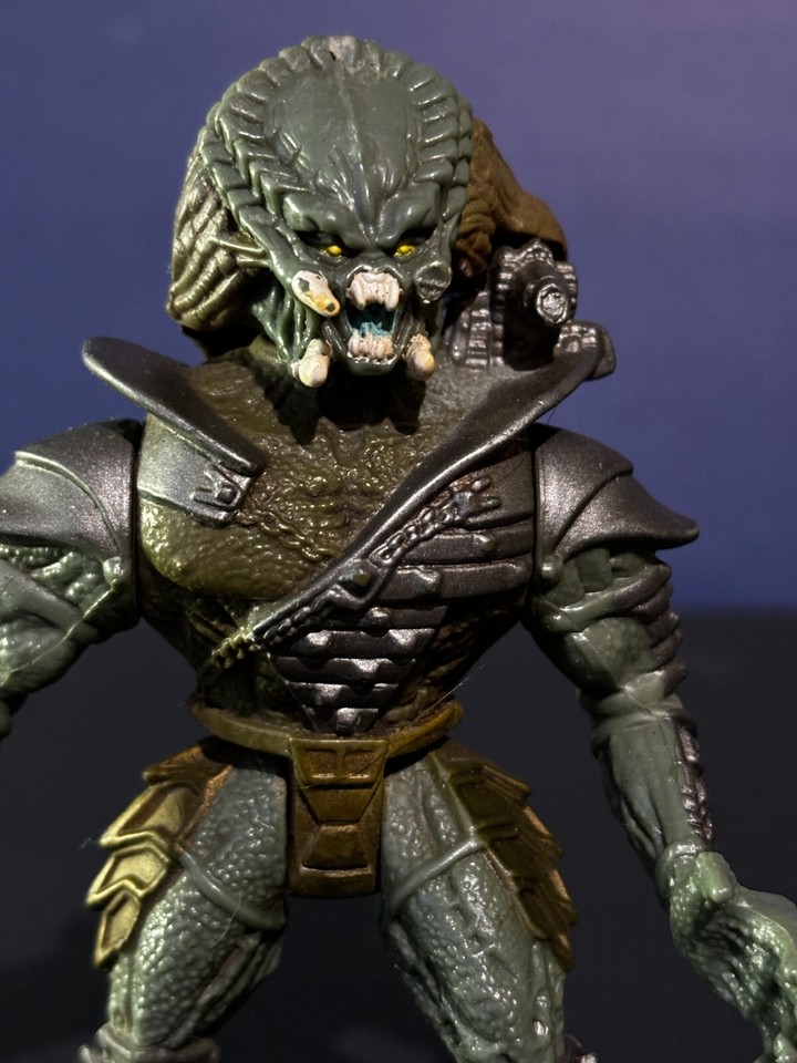 1993 Kenner Predator The Ultimate Hunter Savage Predator 5" Action ...