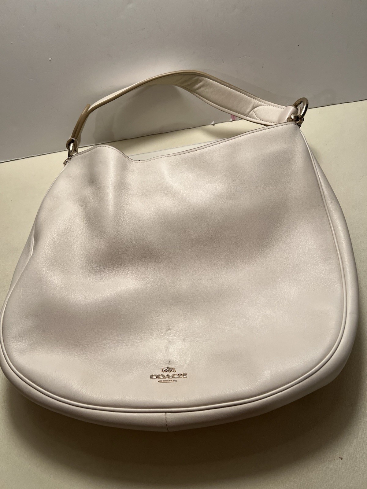 Coach Nomad Chalk/White Glovetanned Leather Hobo Det… - Gem