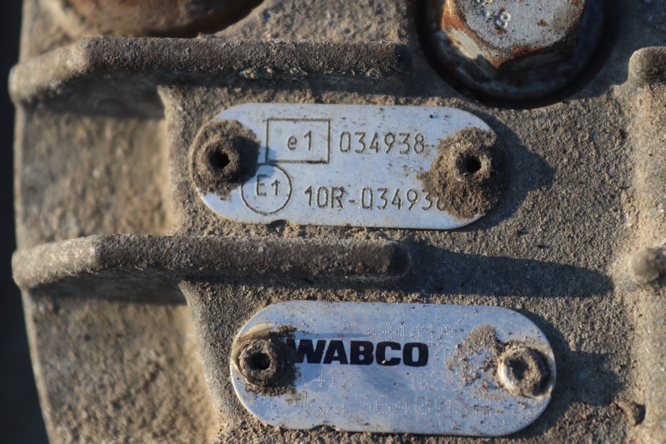 2013 13 VOLVO VNL D13 AUTOMATIC TRANSMISSION ATO02612D 85013433 991,012 ...