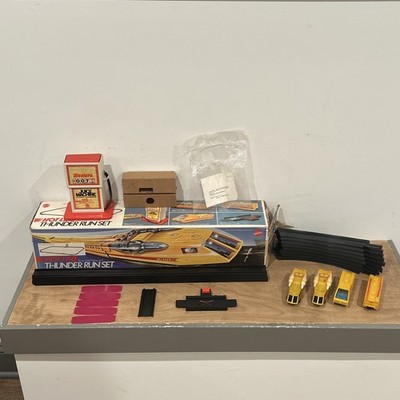 1971 Mattel Hot Line Thunder Run Set Vintage Electric Train Set ...