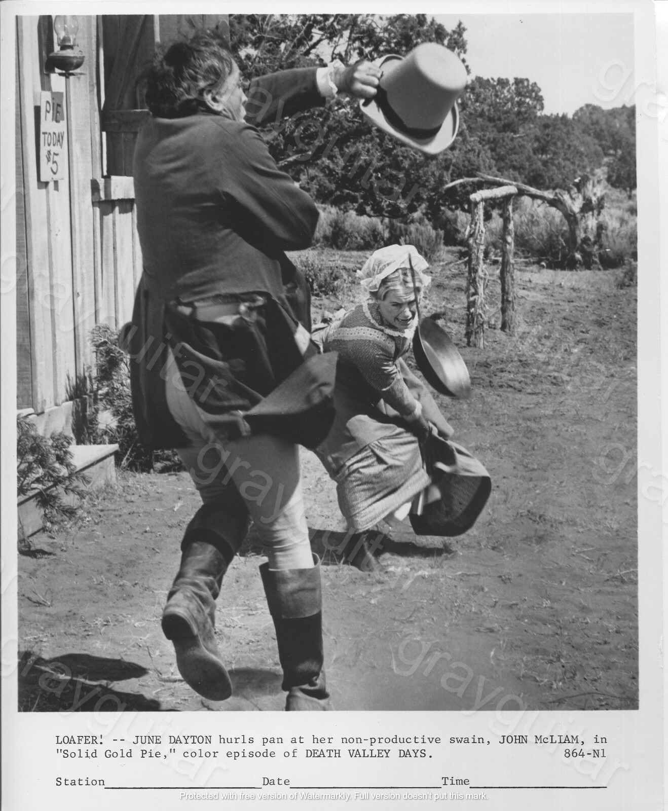 1970 Press Photo of JUNE DAYTON & JOHN McLIAM in DEATH VALLEY DAYS Vtg ...