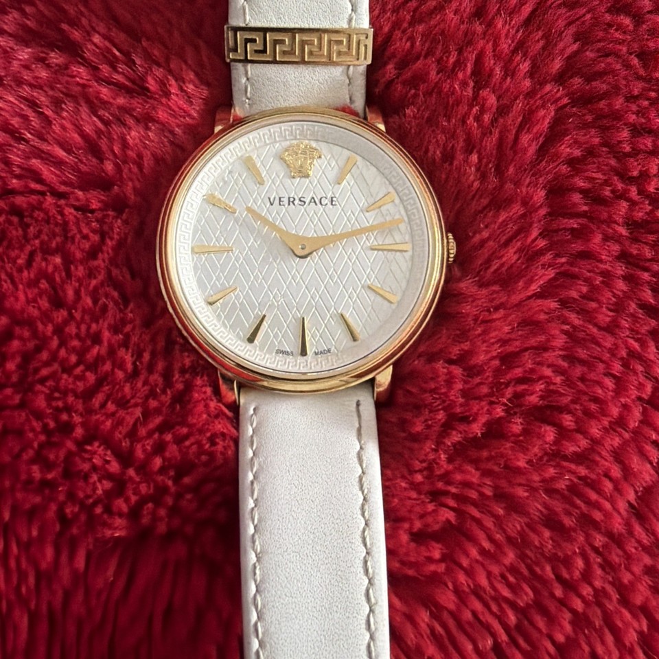 Versace V-Circle The Manifesto Edition 38mm IP yellow gold Watcht white ...