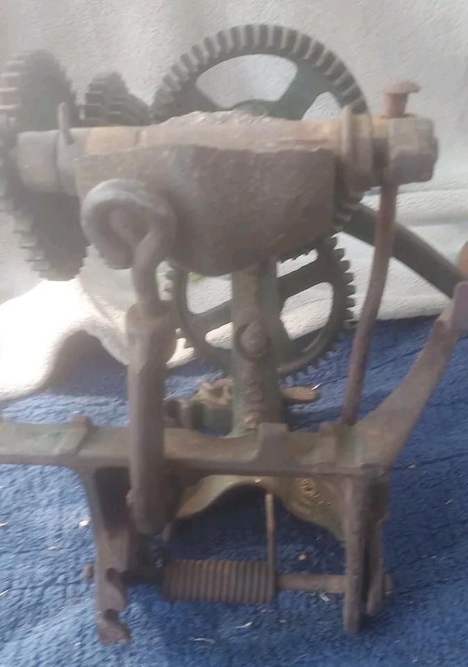 Antique McCormick Deering Sickle Bar Blade Sharpener Sharpening Grinder ...