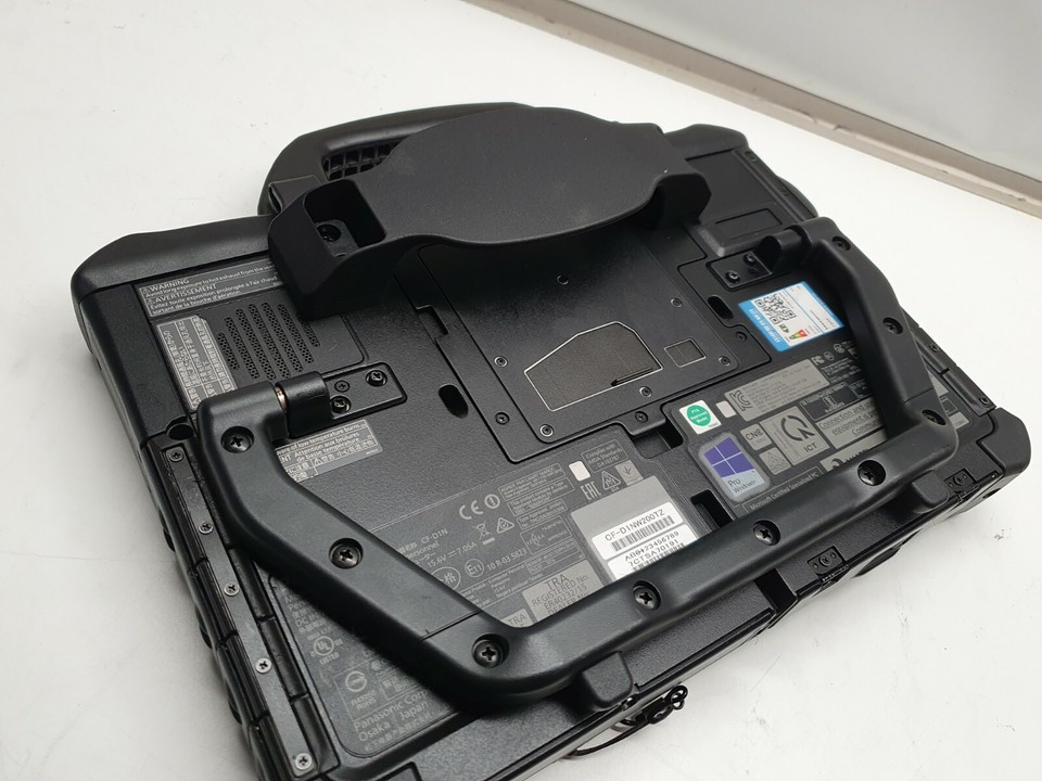PANASONIC TOUGHBOOK CF-D1 MK3 i5-6300U 2.40GHZ 16GB 1TB SSD XENTRY ...