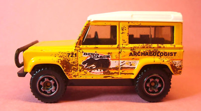1:62 Matchbox Orangish Yellow Land Rover 90 from 2009 Dino Adventure 5 ...