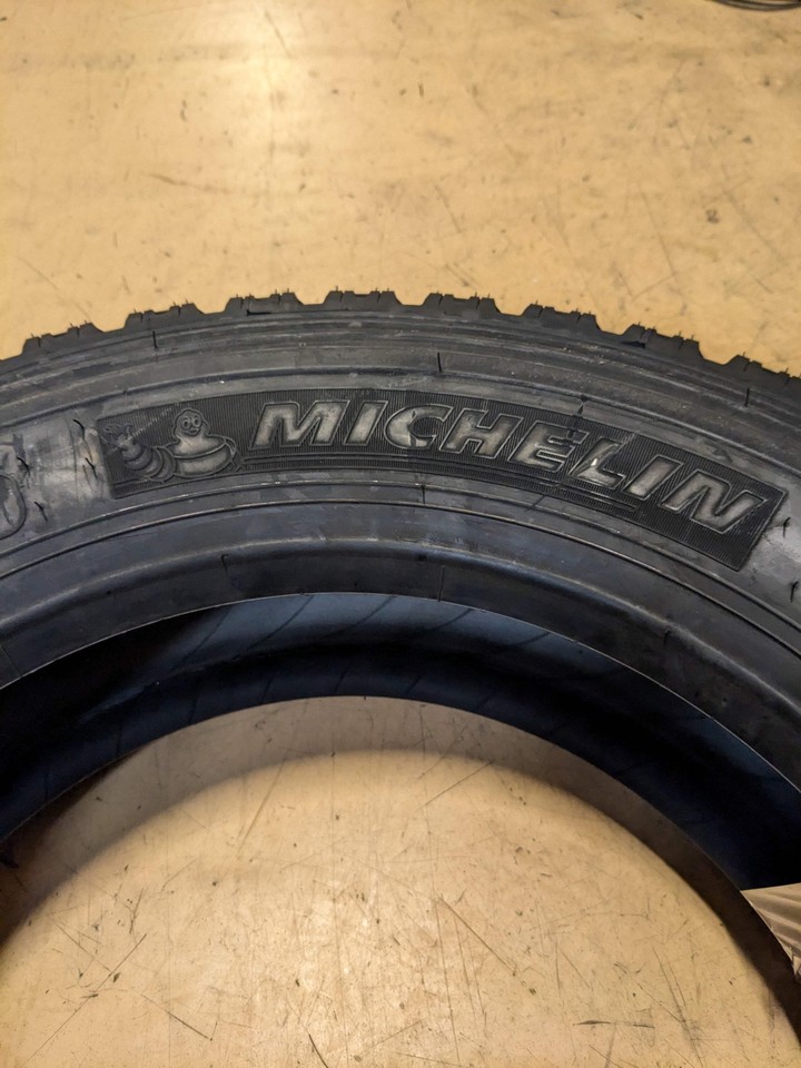MICHELIN XDS2 225 70 19.5 128/126N DRIVE AXLE TIRE 24975 LRG 14 PLY | eBay