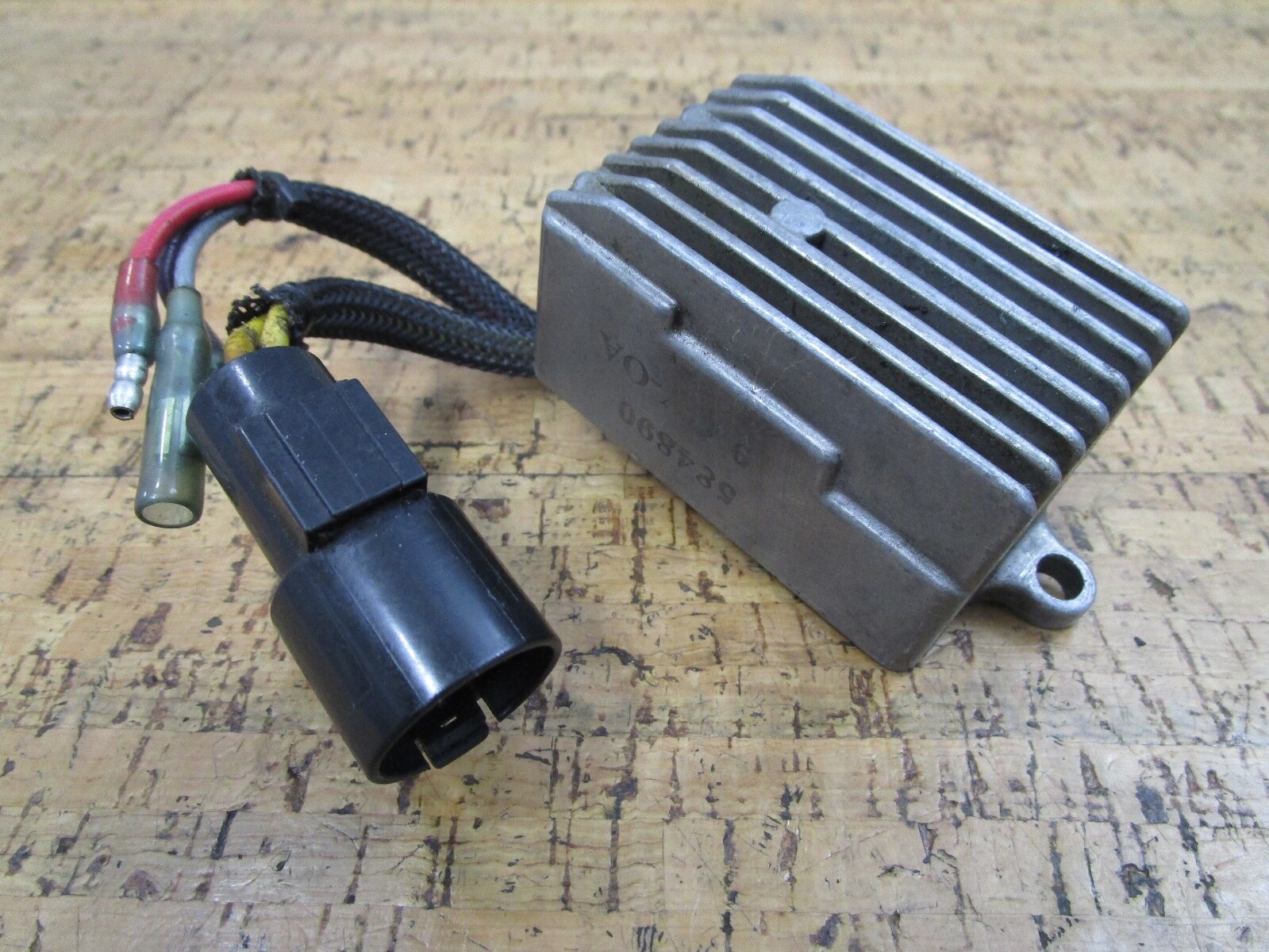 *90 DAY WARRANTY* 0700 Evinrude Rectifier Regulator 584890 0584890 | eBay