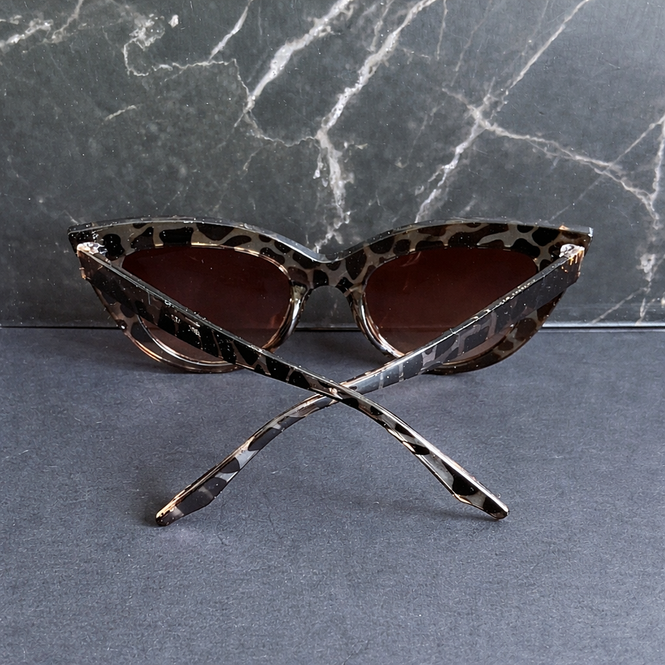 TK Maxx Large Tortoise Shell Vintage Style Cat Eye Sunglasses w/Case ...