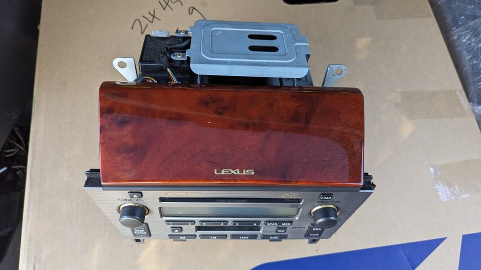 02-10 Lexus SC430 Center Dashboard Radio Audio Receiver Pioneer w Cover ...