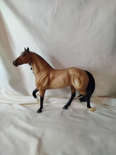 BREYER GARRETT 2016 Tractor Supply Co. TSC Special Run Model Horse Tan ...