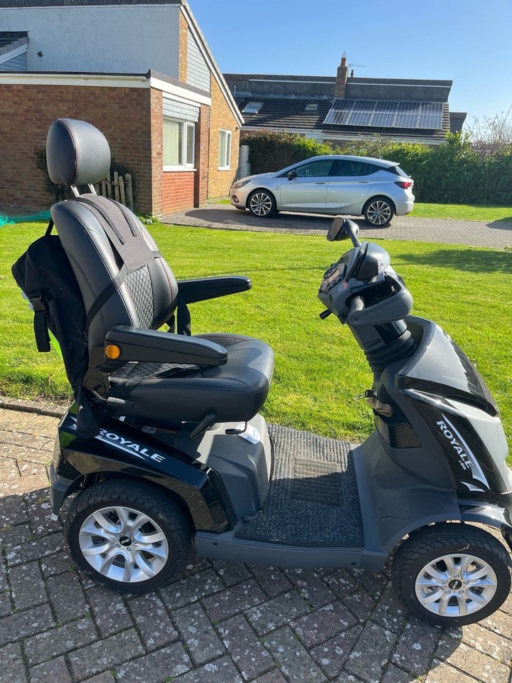 Drive Royale Mobility Scooter 2020 - Less Than 50miles, 15000W DC 4 ...