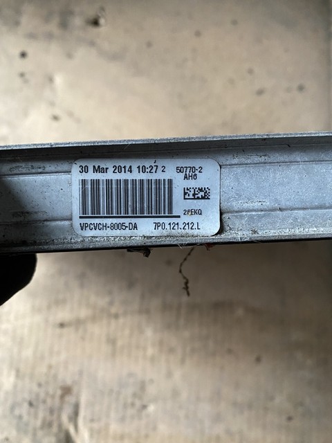 VW Touareg 7p Porsche Cayenne Intercooler Radiator Left 7P0121212L for ...