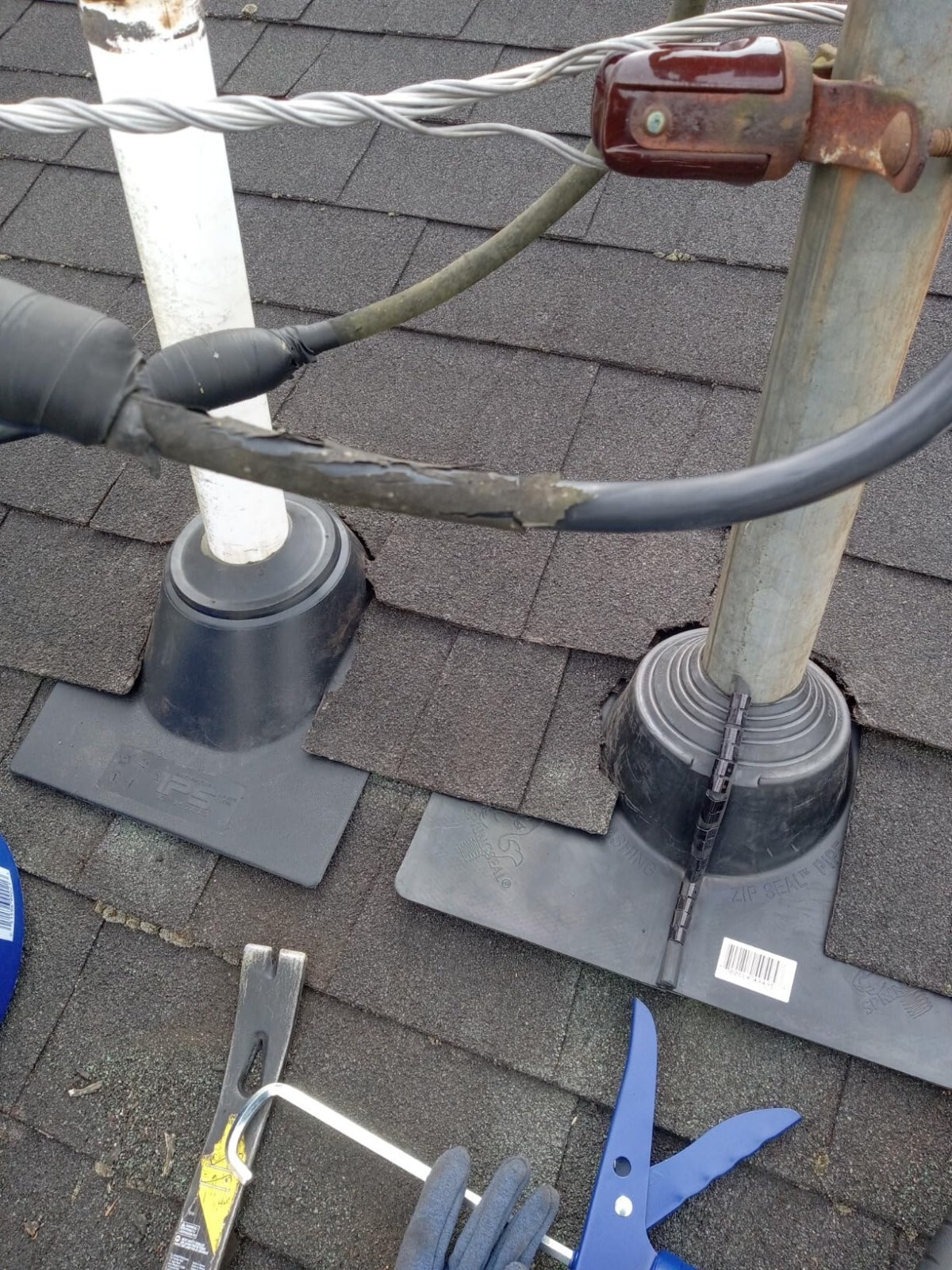 Flexible Retrofit Roof Boot Pipe Flashing Shingle Roof Electrical Mast ...