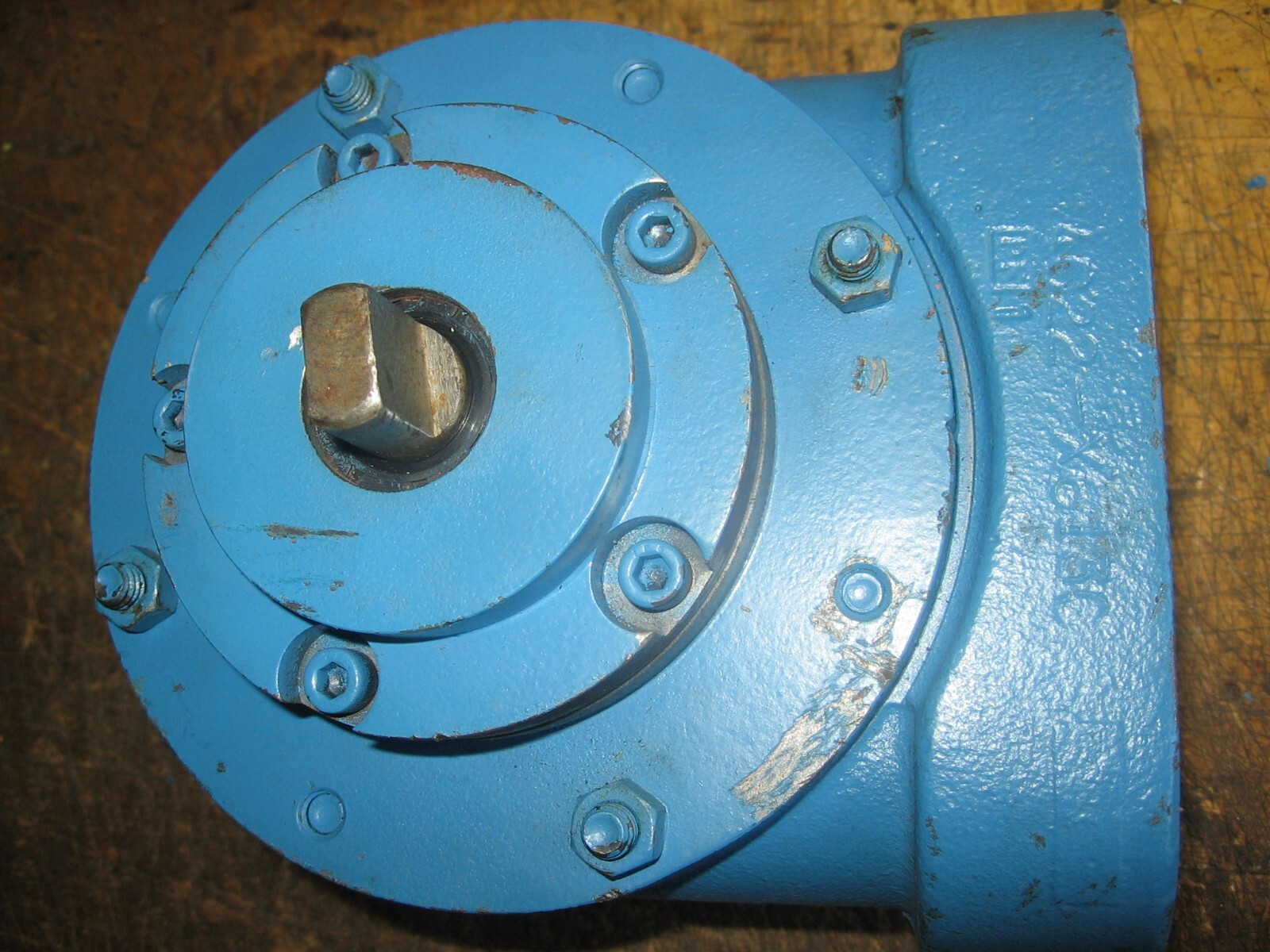 Tuthill 4C2F-C-A Cast-Iron Internal Gear Pump Tang Shaft 1-1/2" Ports ...