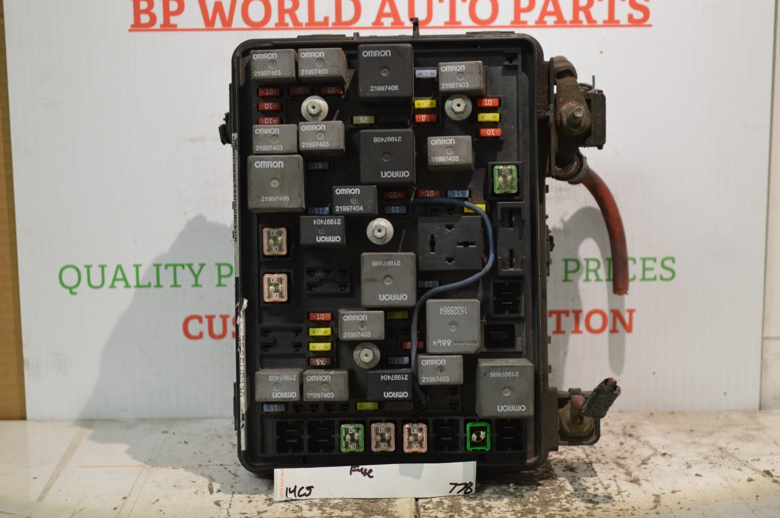 2009-2012 Chevrolet HHR Fuse Box Relay Junction 25920146 Module 778 ...