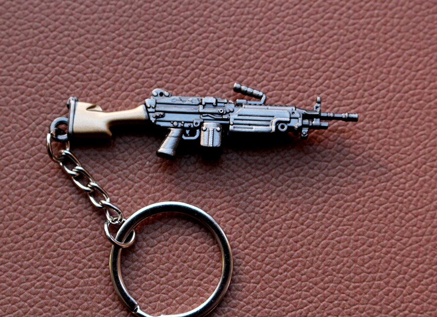 TOY MINI gun M60 MG42 M4 HK416 AK47 XM1014 SVD L96 M82A1 BattleField ...