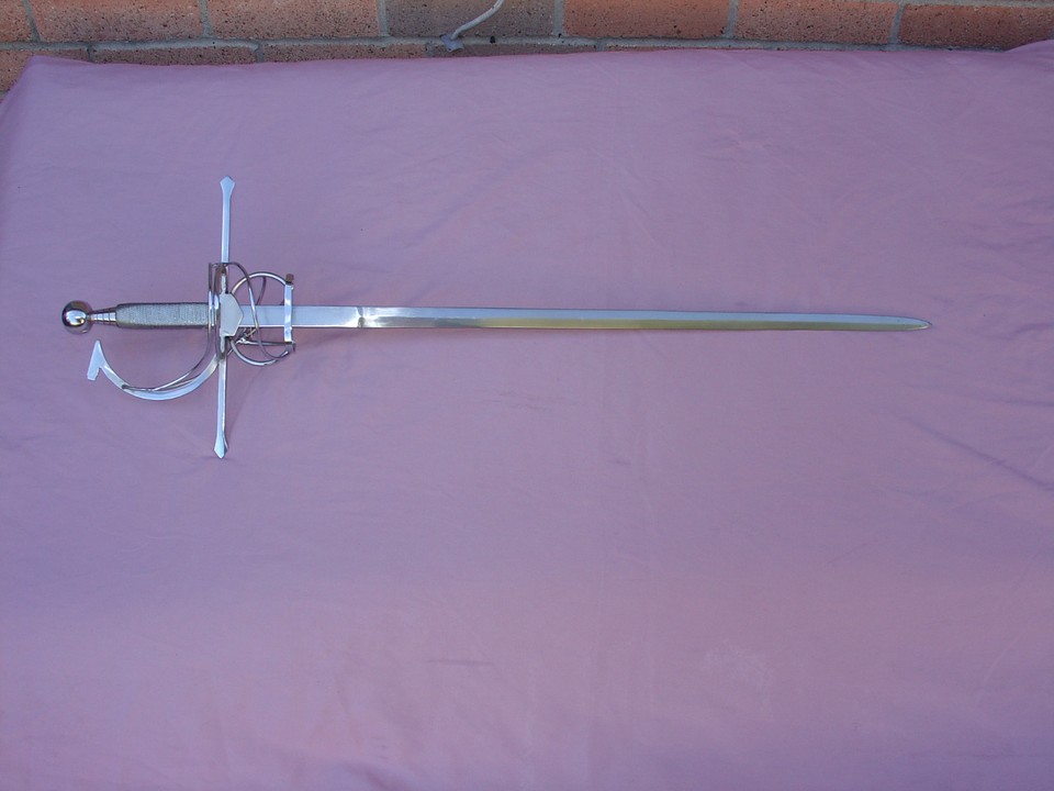 Deepeeka Renaissance Festival Rapier Espada Ropera sword medieval ...