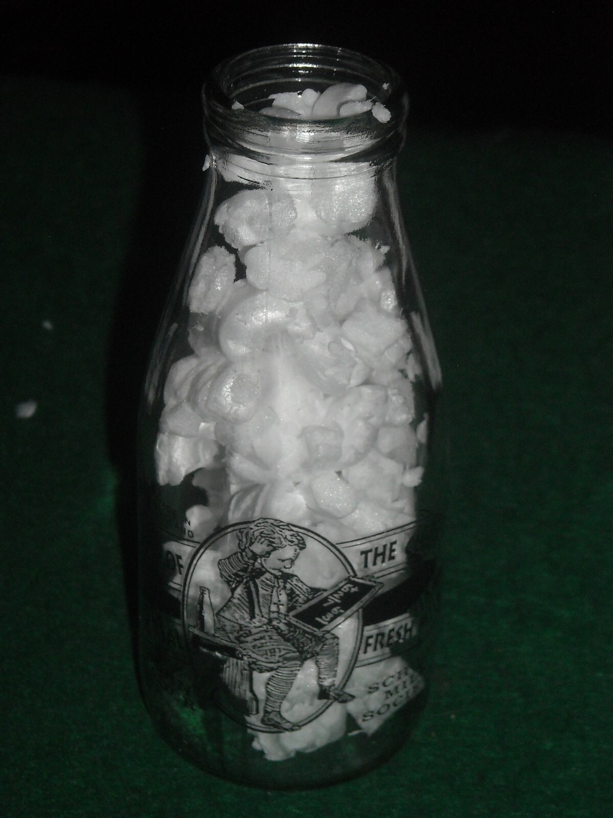 English 189ml school milk bottle To the top of the class with real milk ...