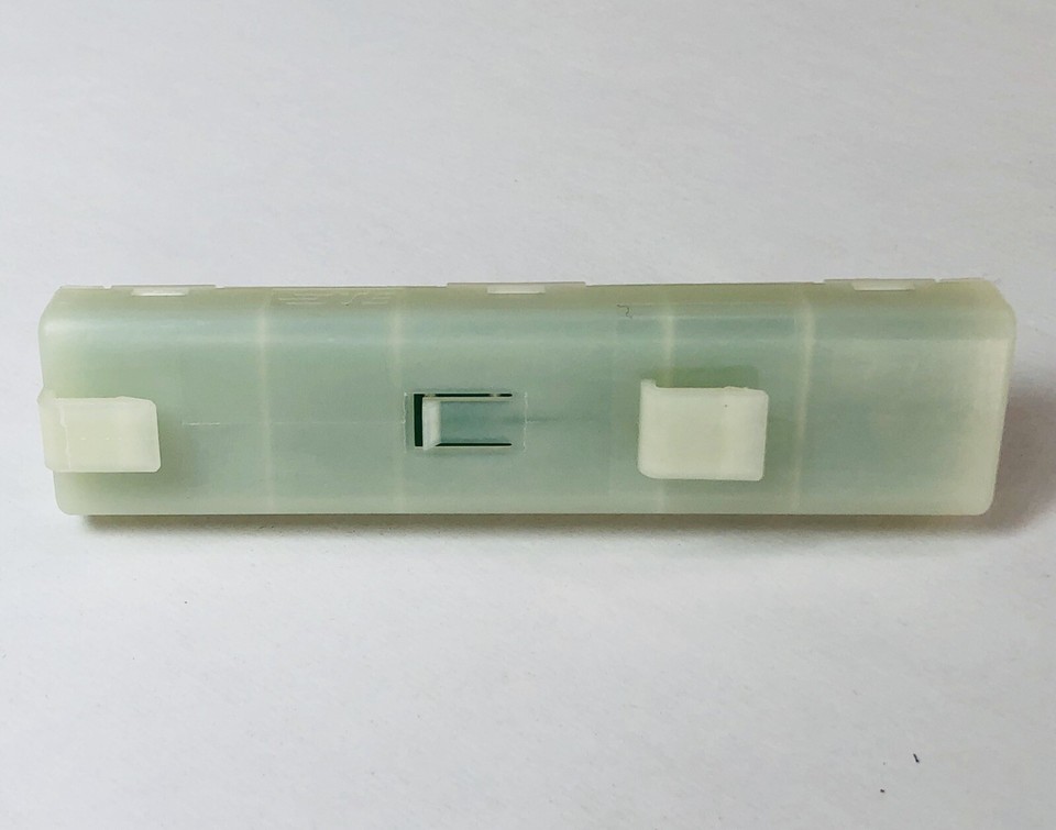 GENUINE OEM CHRYSLER MOPAR JEEP DODGE 68140647AA CAN SPLICE BLOCK FUSE ...