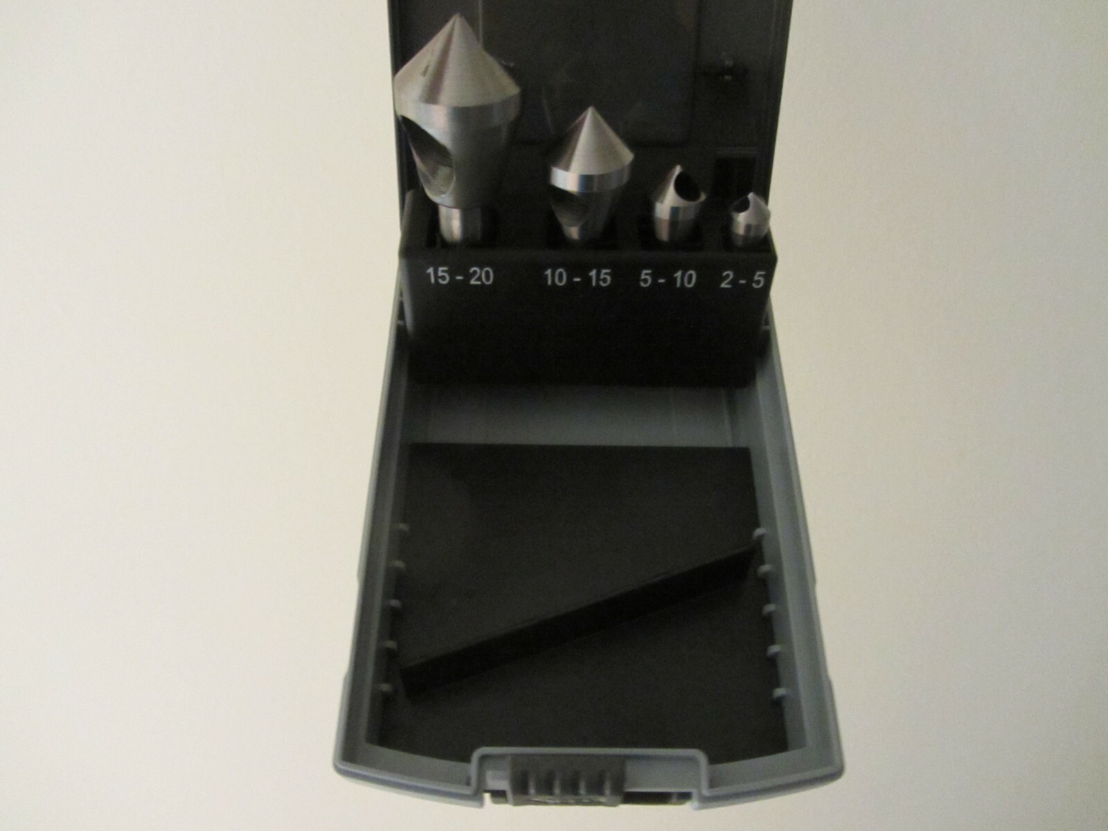 Querlochsenker-Satz HSS 4 teilig in Rose Box 90° Senker Entgrater ...