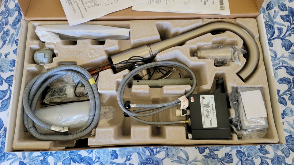 Moen 87359E2SRS Delaney Motion Sense Pulldown Kitchen Faucet ...