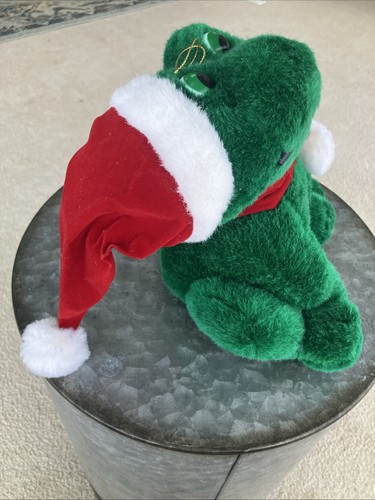 Fun World Freddy the Singing Frog Plush Croaks Jingle Bells Christmas ...