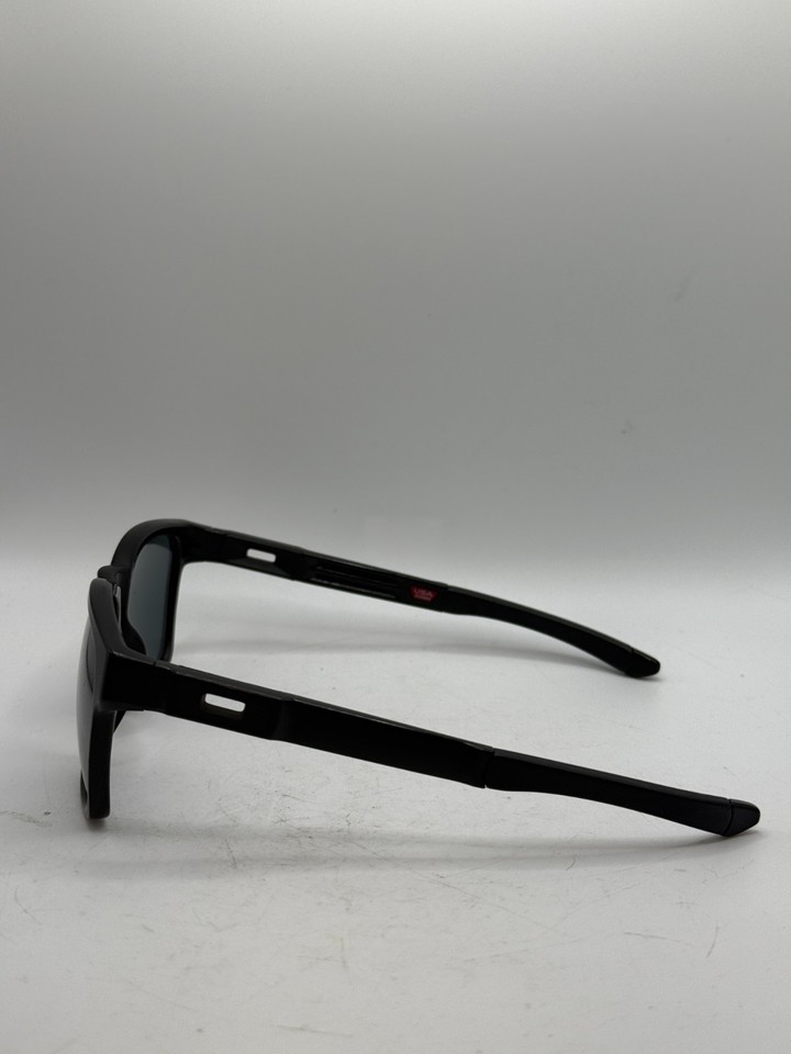 Oakley Catalyst OO9272-0956 Black Polarized Sunglasses 59-17-144 USA ...