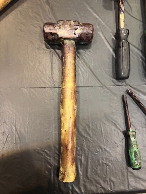 REALISTIC FOAM BLOODY WEAPON TOOL HALLOWEEN HORROR MOVIE MALLET PROP ...