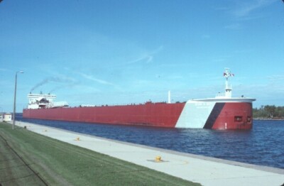 SHIP --- MV EDWIN H. GOTT ("1000-FOOTER") --- Original Slide 09-97 T13 ...