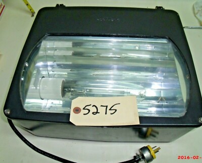 Fixtures - Halogen Lighting