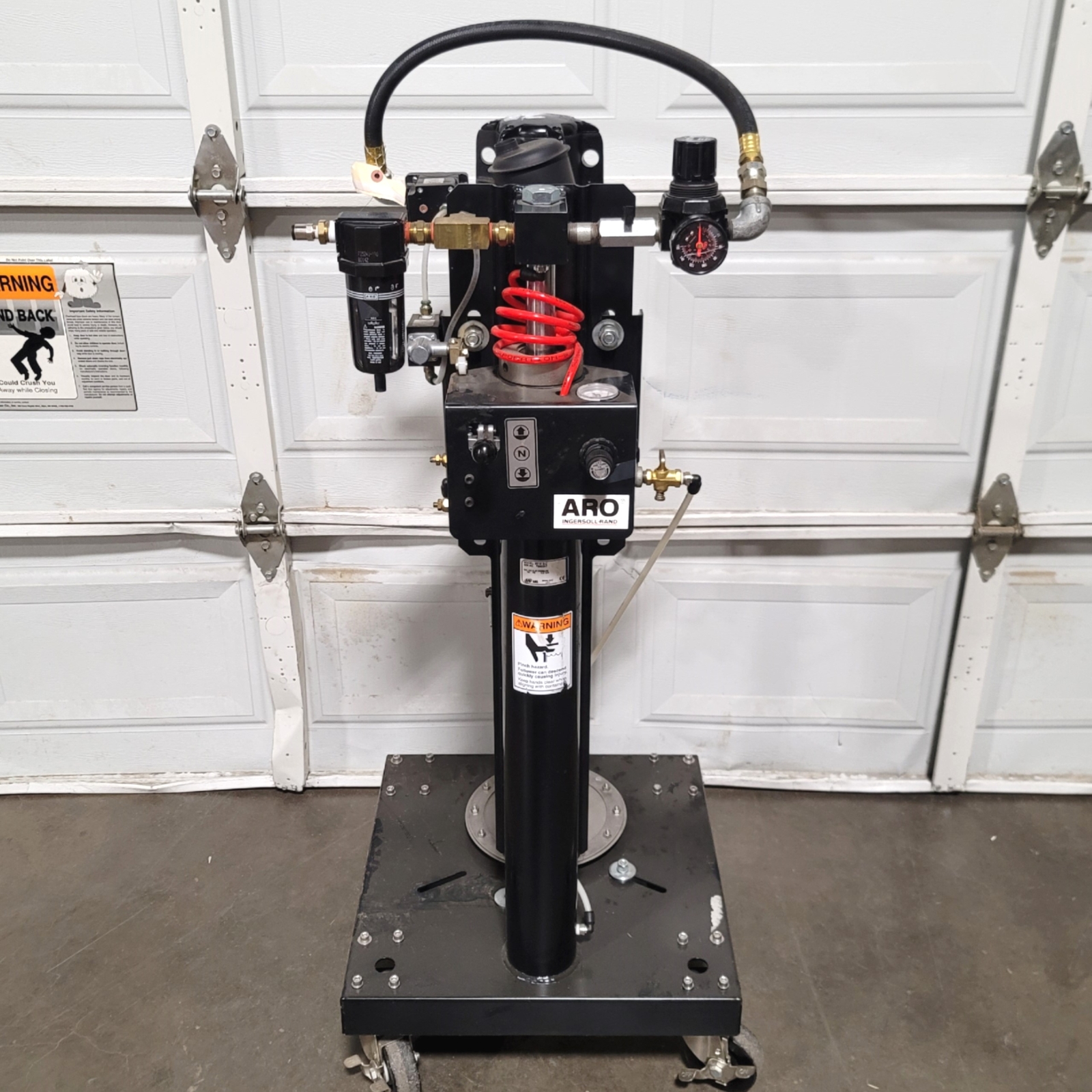 Ingersoll Rand ARO 67121-P43 5 Gallon Single Post Ram Piston Pump, 43:1 Ratio | eBay