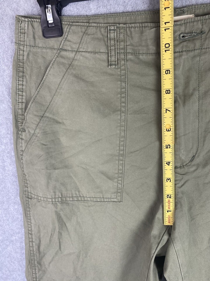 NWT Women's Levi's Capris Chino Pants Size 30 Hazy Green 29x35 | eBay