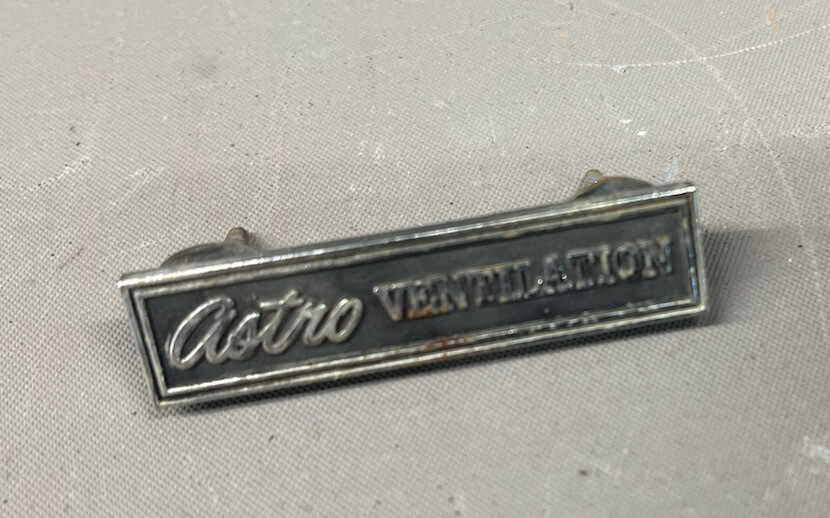 1969 1970 Chevy Camaro Impala Chevelle Dash Panel Emblem Astro ...