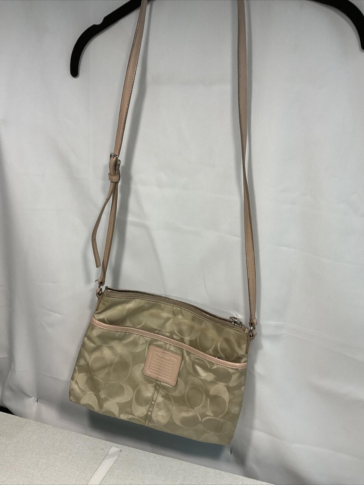 Coach Legacy Weekend Colorblock Signature Nylon Hippi… - Gem