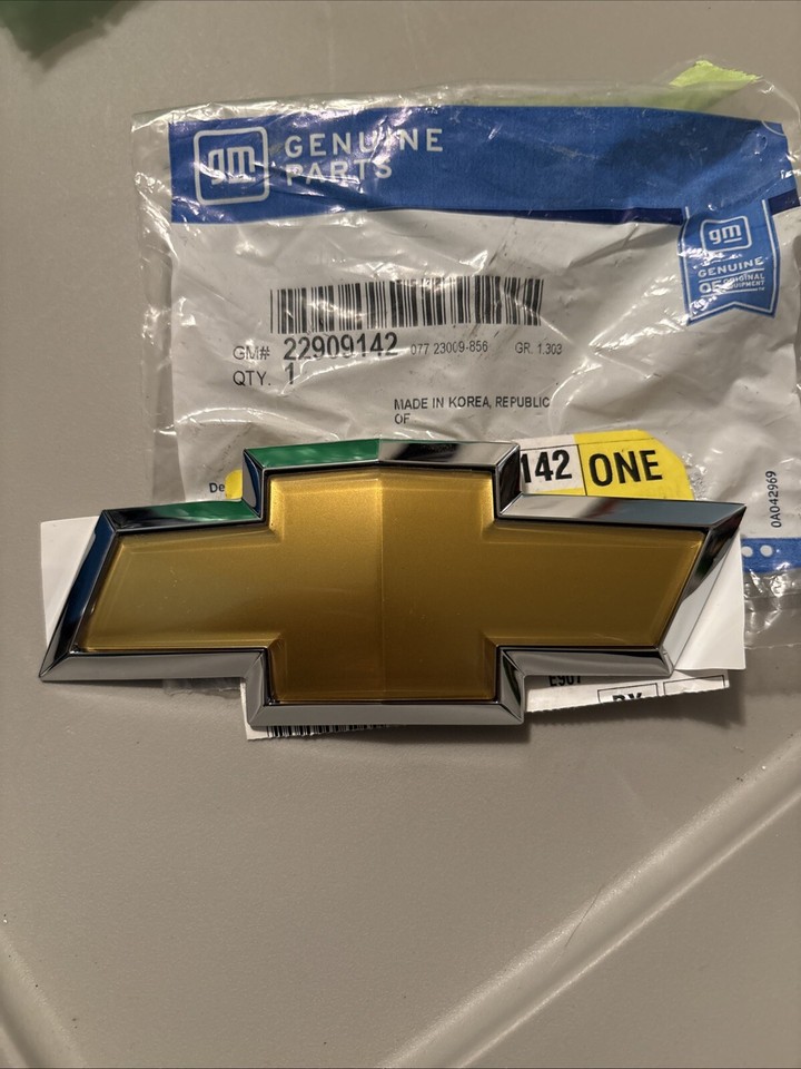 OEM Front Bumper Grille Bow Tie Emblem Badge Gold Captiva Sport Malibu ...