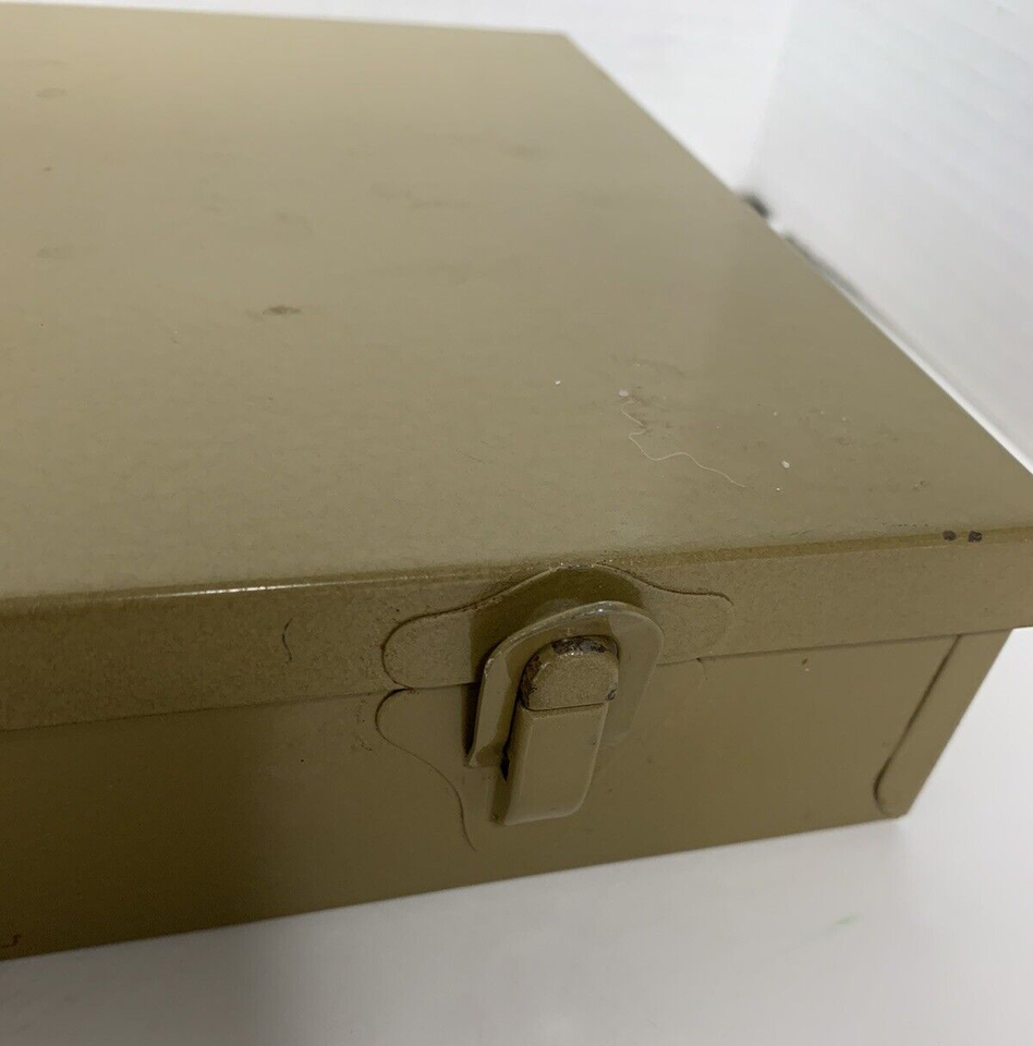 Vintage Gold Metal 35mm 2x2 Photo Slide Storage Case Box Holds 150 ...