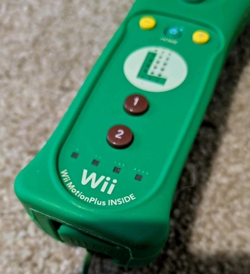 Nintendo Wii Wii U Motion Plus Remote Official Luigi Green | eBay UK