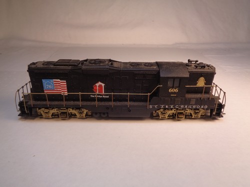 HO Scale Athearn St. J & LC Railroad GP7 Diesel Engine #606 | eBay